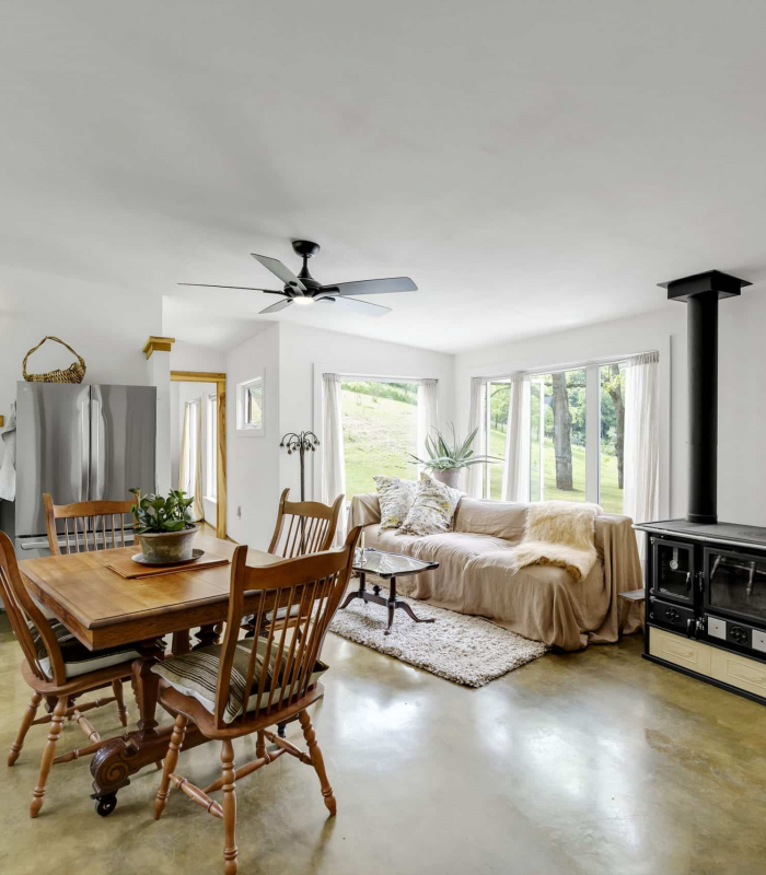 Modern Rustic Passive Solar Home - Special Finds, Unique Homes