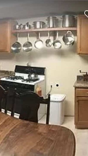 Underground Prepper Bunker - Special Finds, Unique Homes