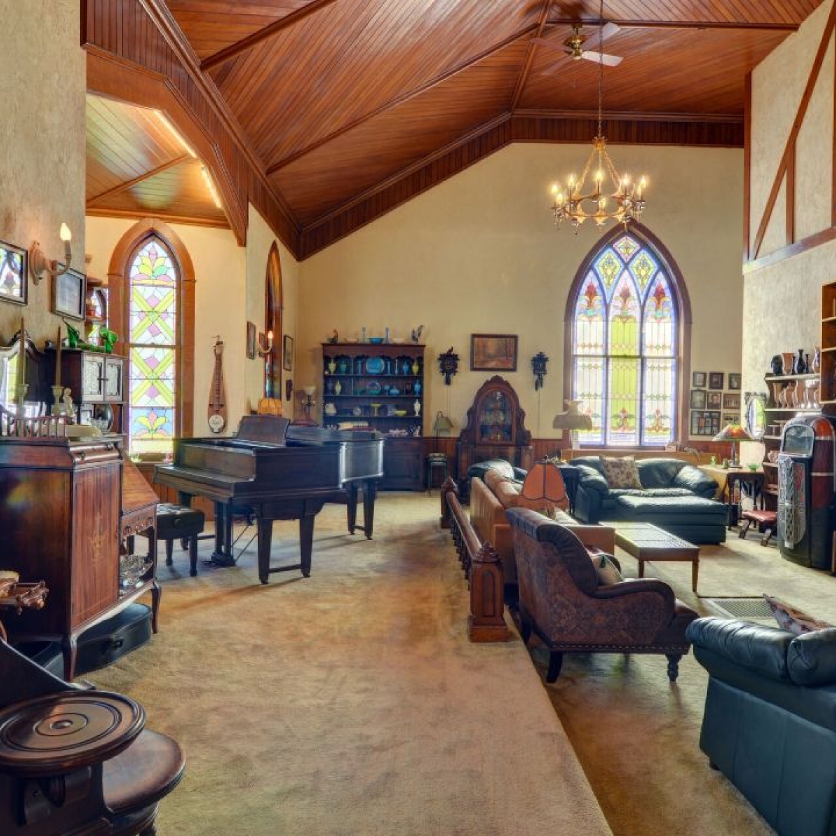 Laurel Highlands Church House - Special Finds, Unique Homes