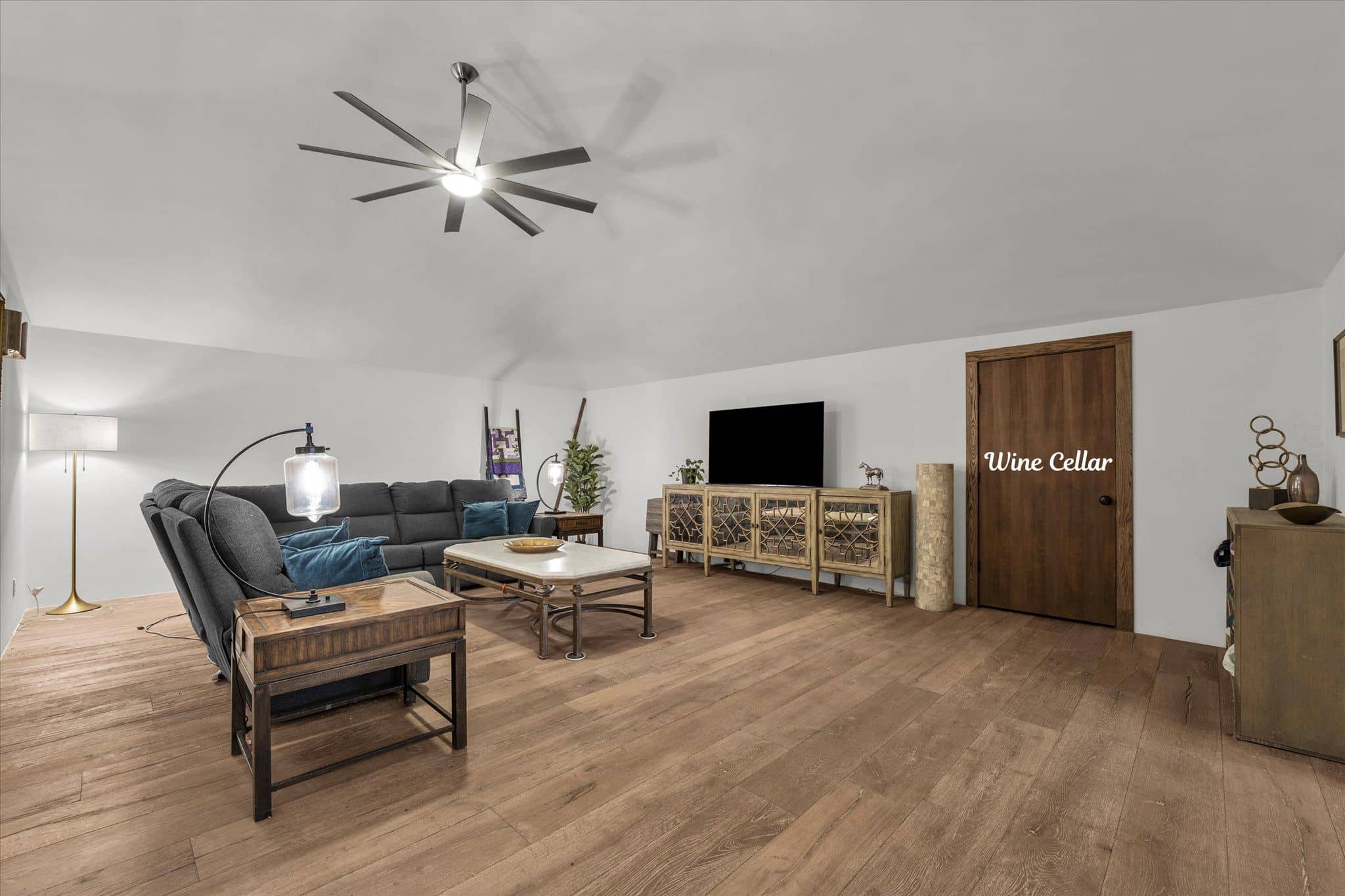 Hill Country Earth-Sheltered Sanctuary - Special Finds